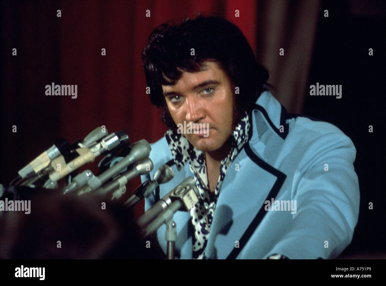 Elvis Presley Press Conference At New York Hilton 9 June 1972 Stock