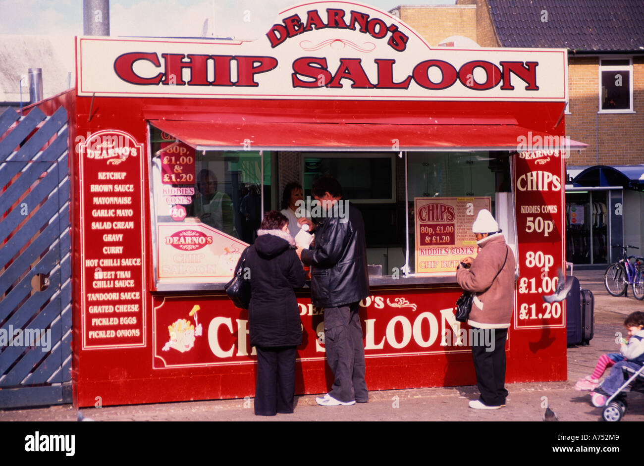 Fish and chip stall hi-res stock photography and images - Alamy