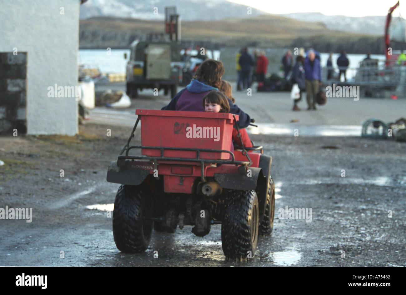 Canna ferry hi-res stock photography and images - Alamy