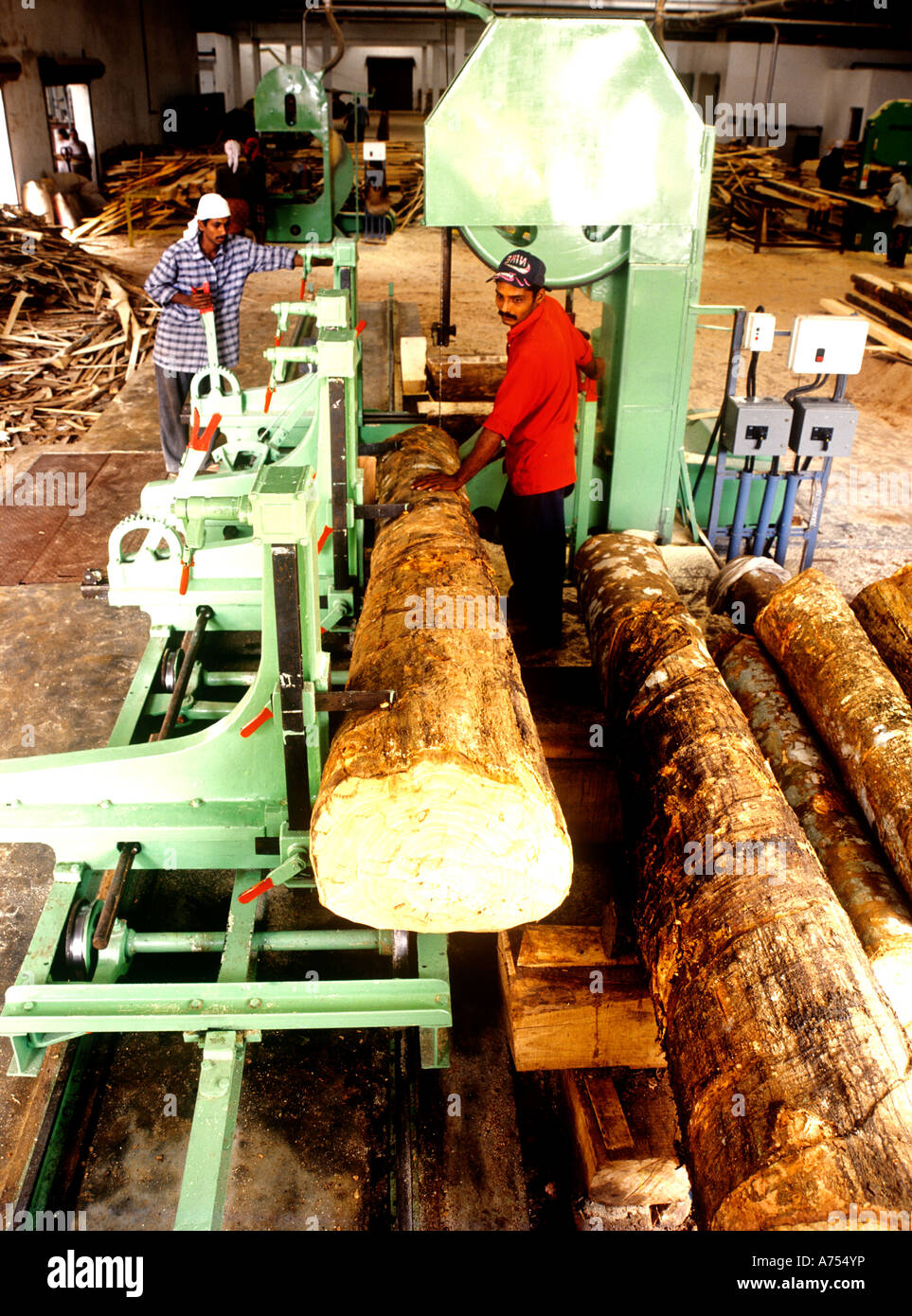 Rubber Processing Plant Stock Photos & Rubber Processing Plant Stock ...