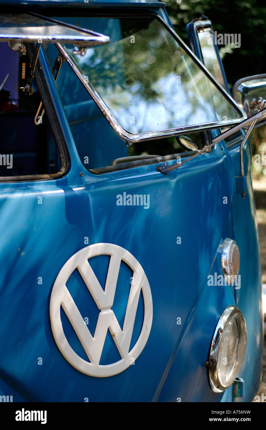 1967 VW Split Screen Camper Van Splitty Windscreen Stock Photo - Alamy