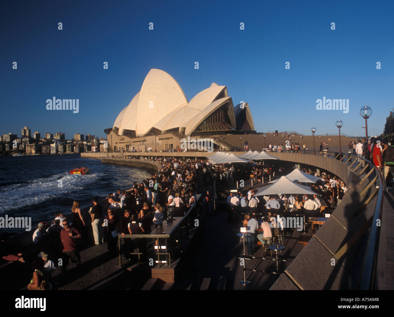 Sydney opera House , Sydney Australia , december 2005 Stock Photo - Alamy