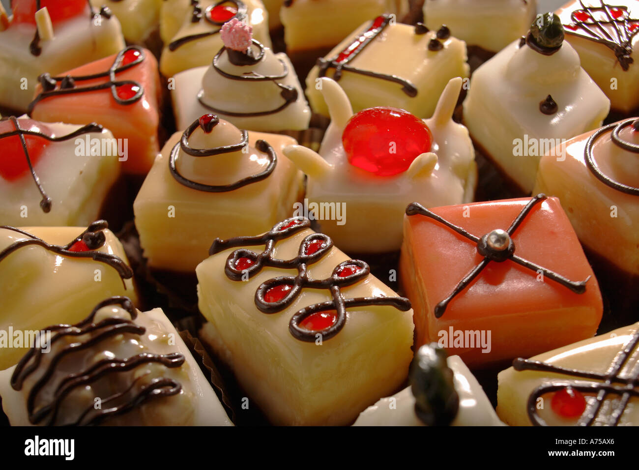 Petits fours sweets hi-res stock photography and images - Alamy