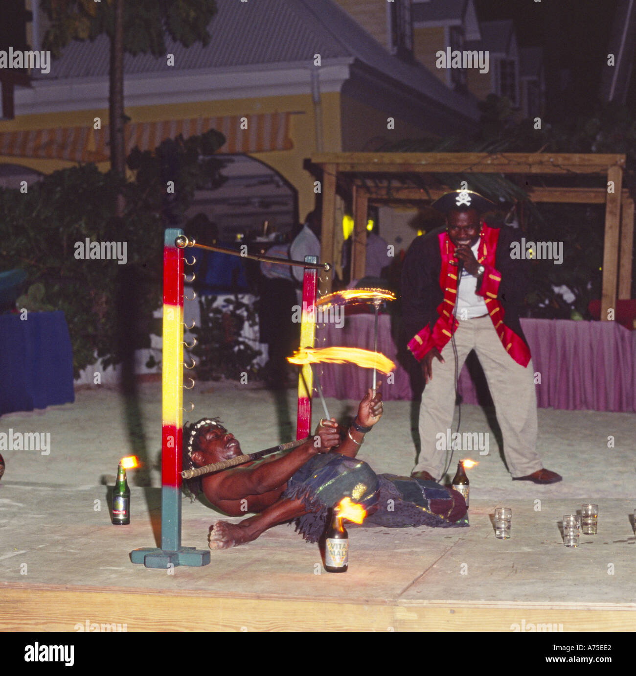 Limbo Dancer Stock Photos & Limbo Dancer Stock Images - Alamy