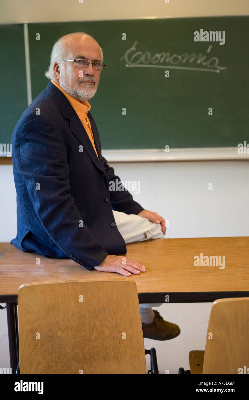 Teacher sitting desk full view hi-res stock photography and images - Alamy
