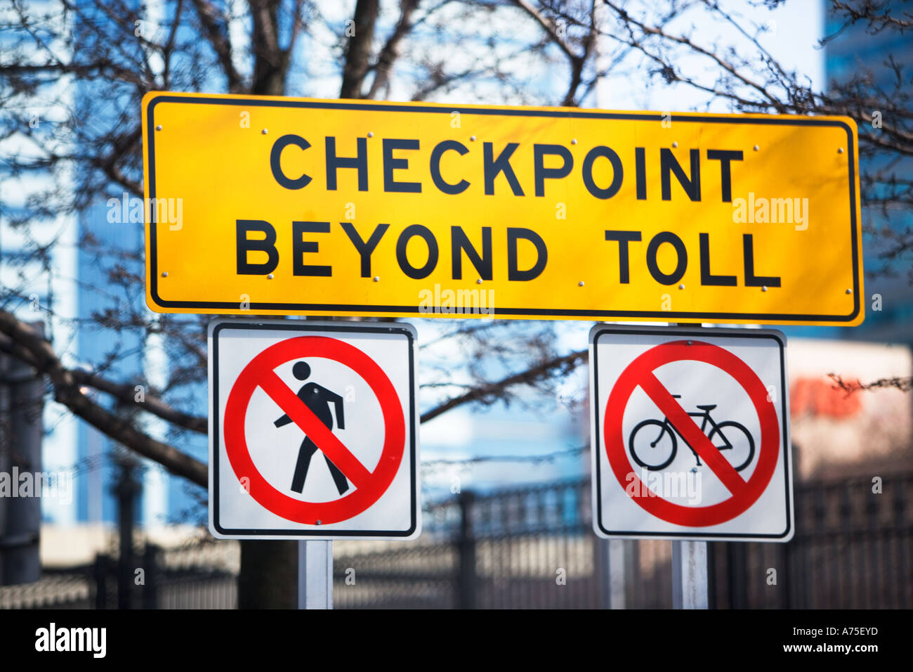 SIGNS, TRAFFIC SIGNS Stock Photo - Alamy