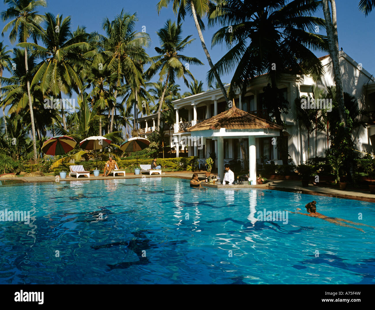 SWIMMING POOL IN HOTEL SAMUDRA TRIVANDRUM Stock Photo - Alamy
