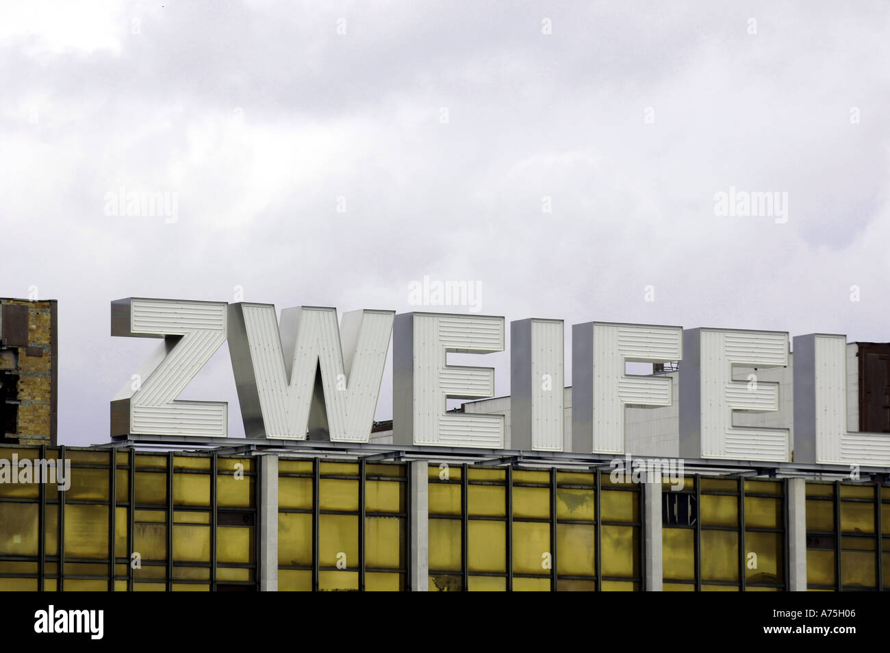 Zweifel hi-res stock photography and images - Alamy