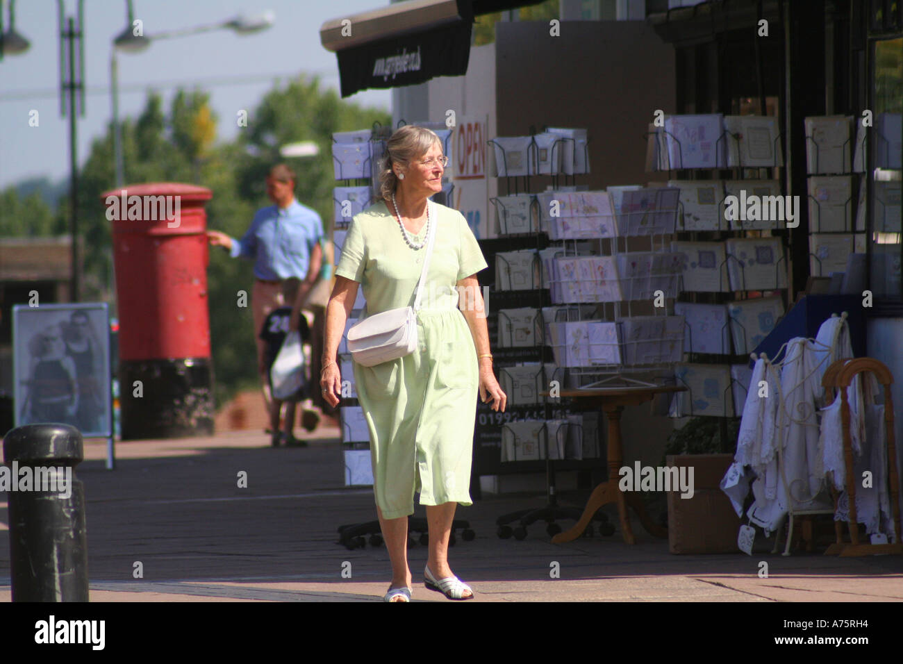Broxbourne high street hi-res stock photography and images - Alamy