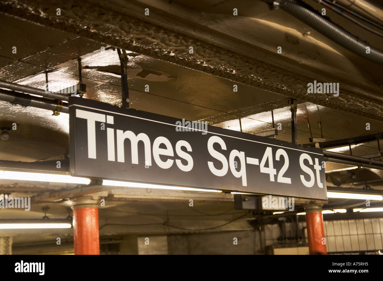 NEW YORK CITY, NYC, SUBWAY, TRAIN, STATION, SIGN, WALL, OLD ...