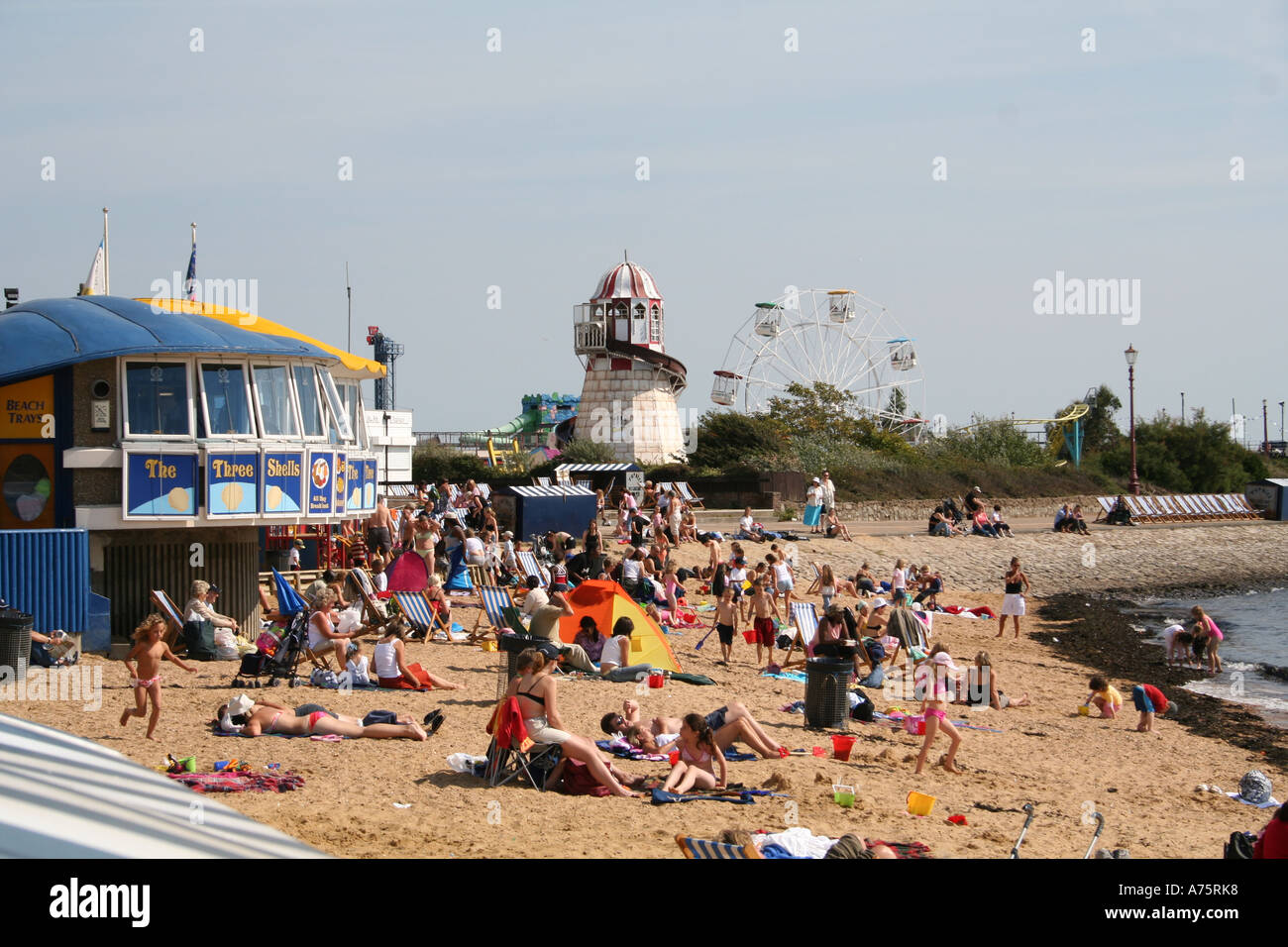 English sea side sea side southend thames hi-res stock photography and ...