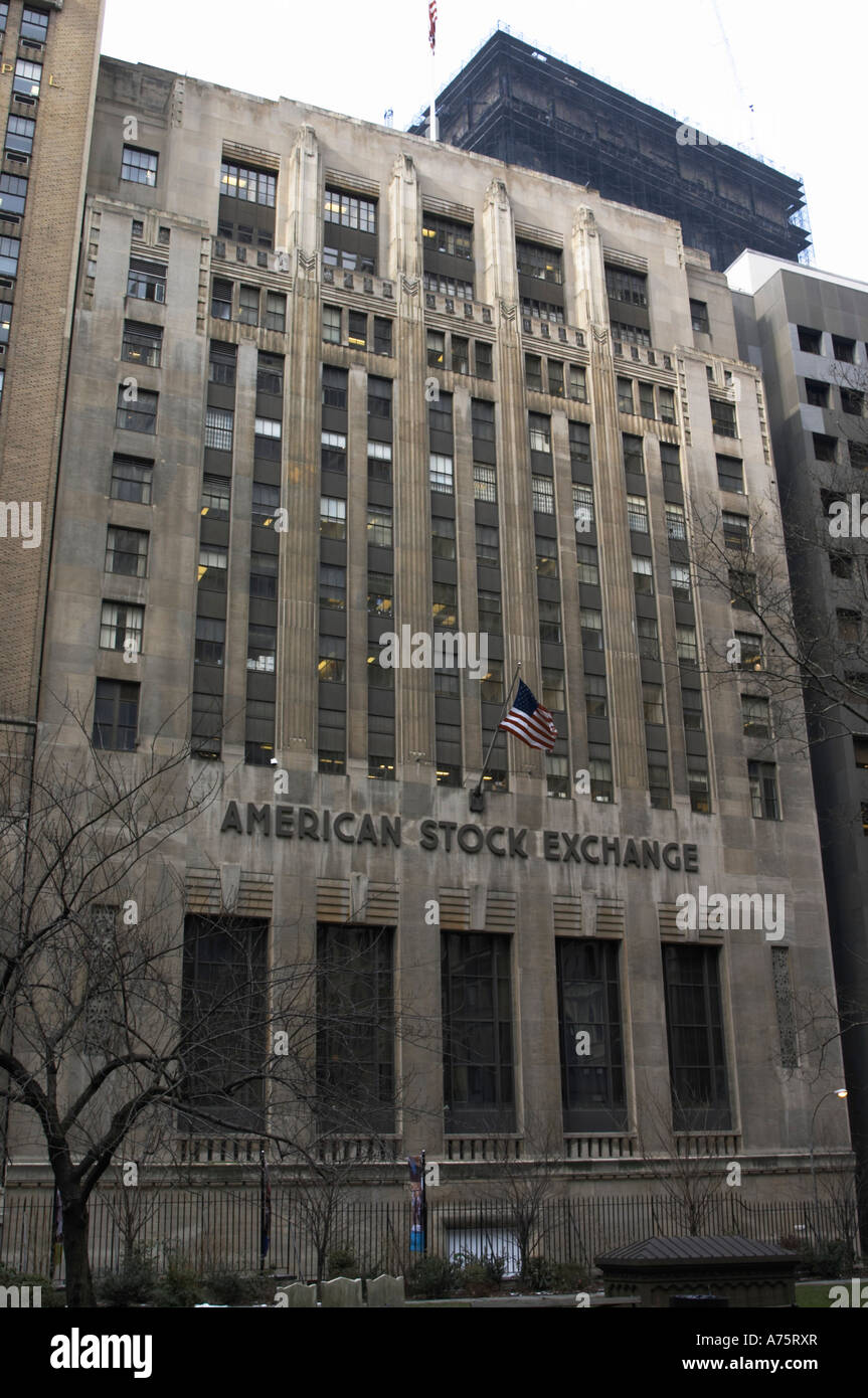 The discovery of america and its riches hi-res stock photography and ...