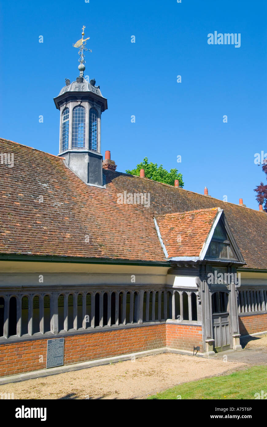 Long alley almshouses in abingdon hi-res stock photography and images ...