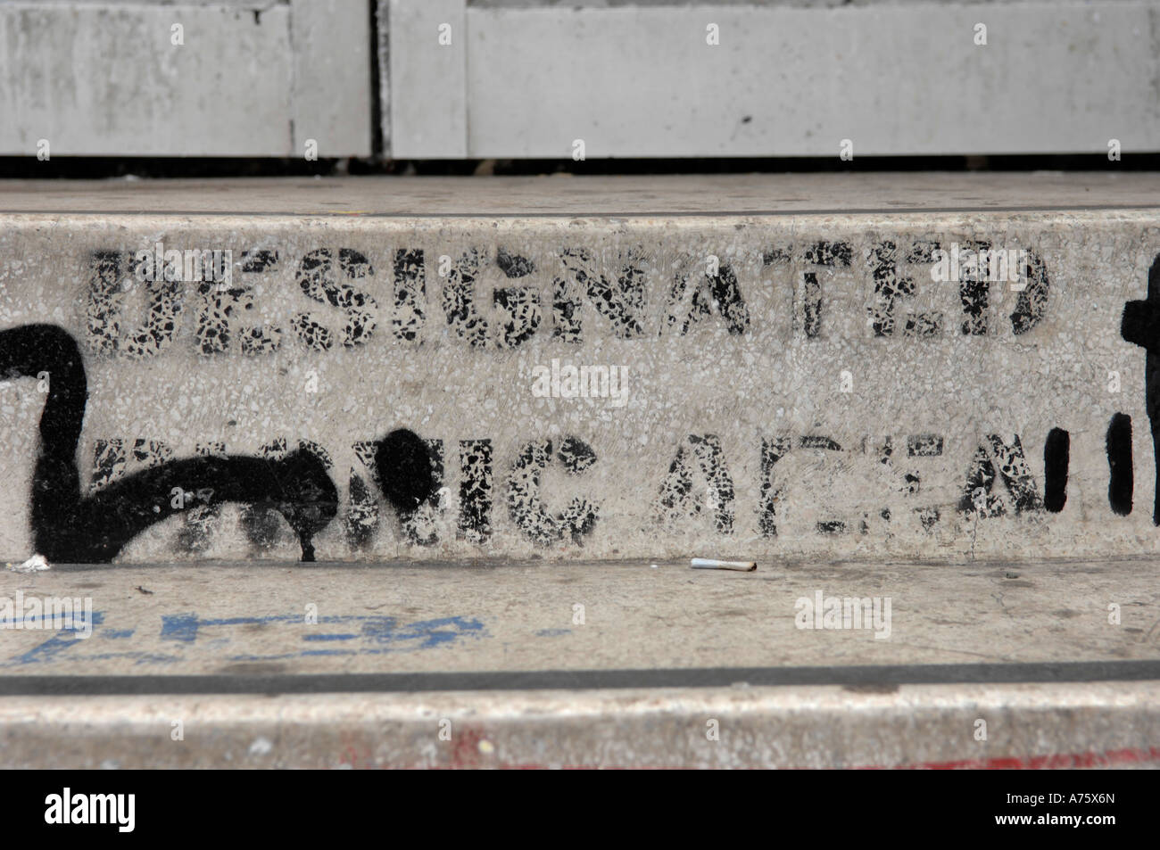 Designated graffiti area hi-res stock photography and images - Alamy