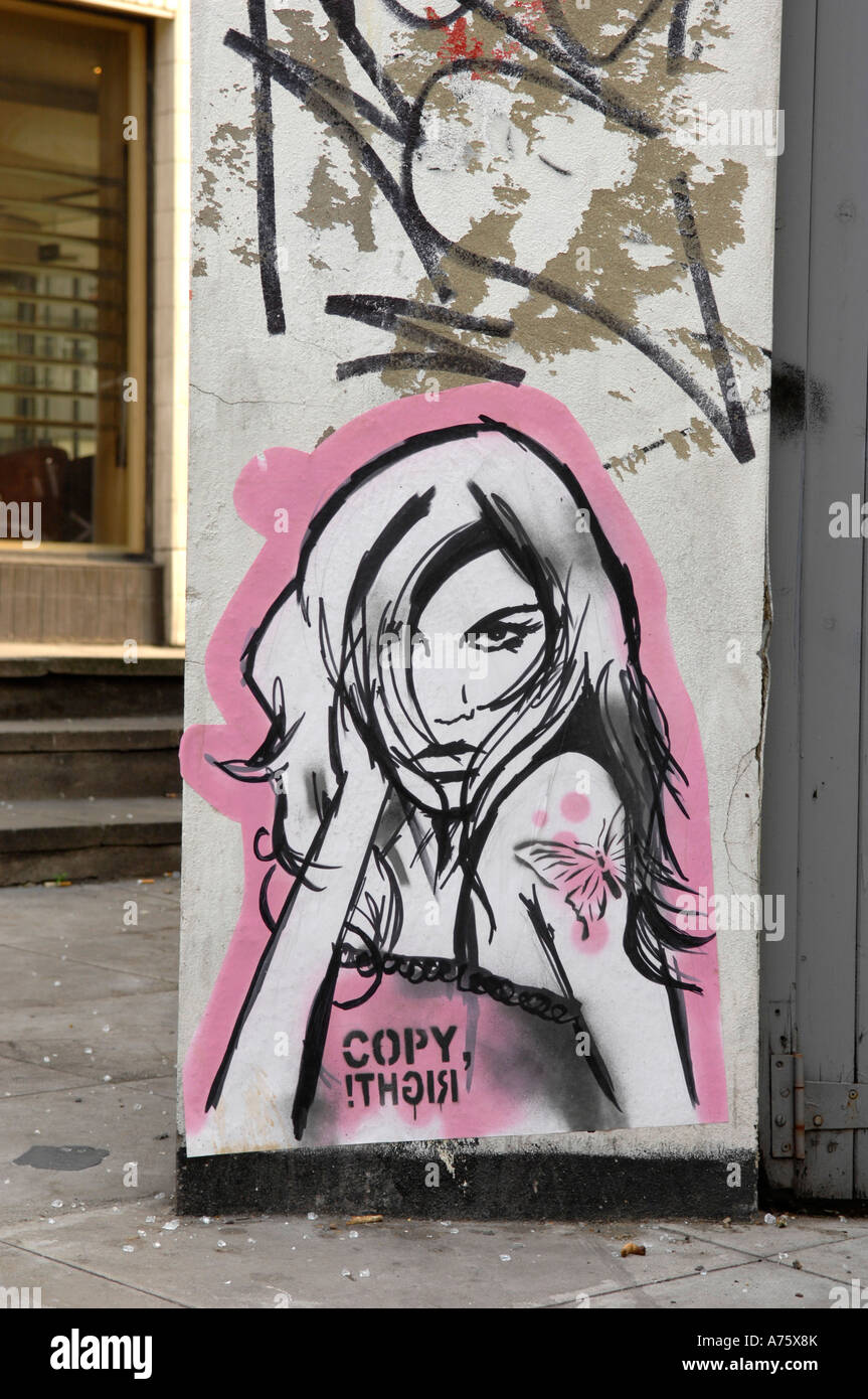 Women stencil graffiti hi-res stock photography and images - Alamy