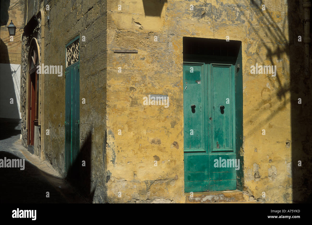 Victoria corner hi-res stock photography and images - Alamy