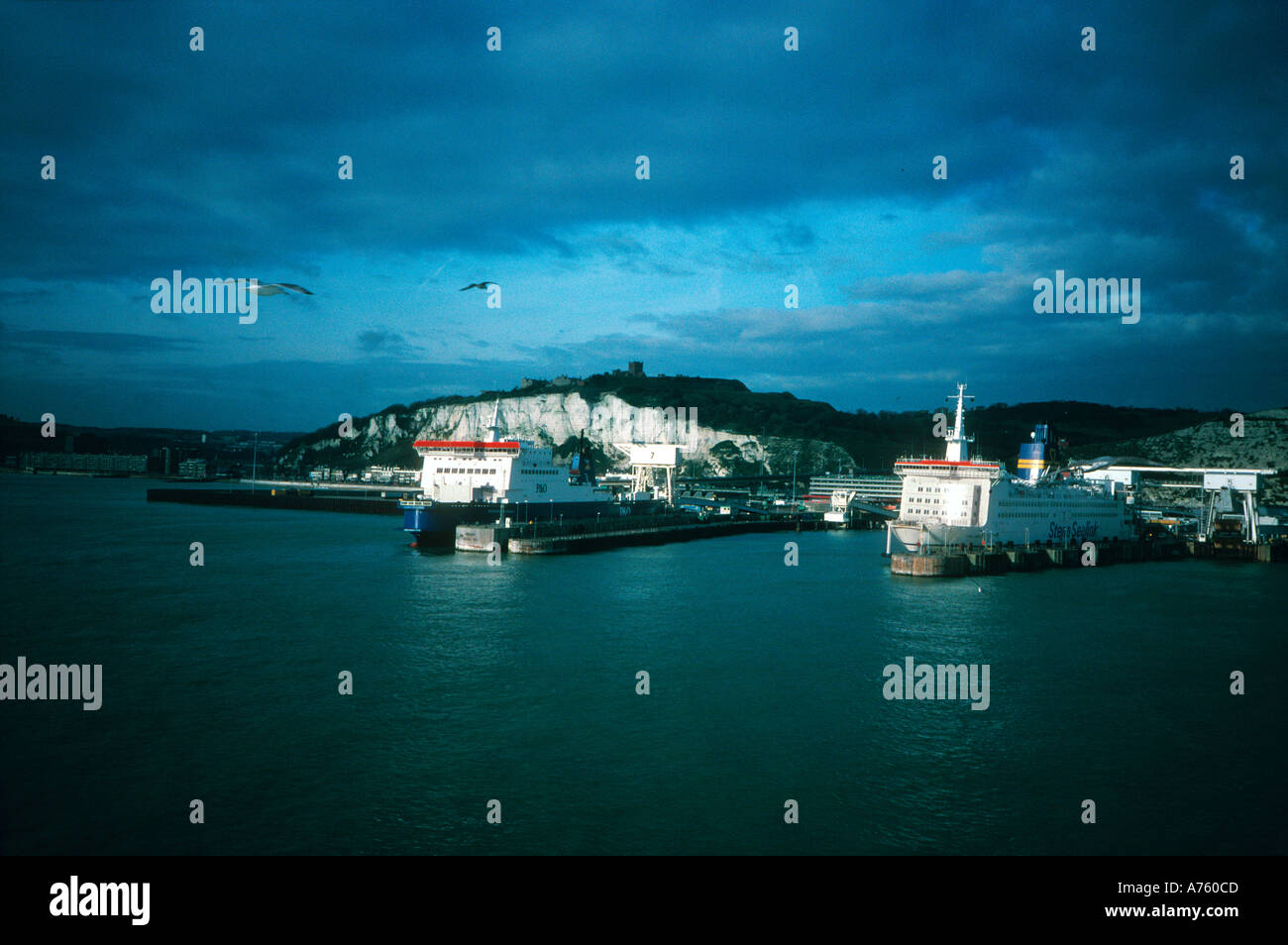 Port of dover cruise ship hi-res stock photography and images - Alamy