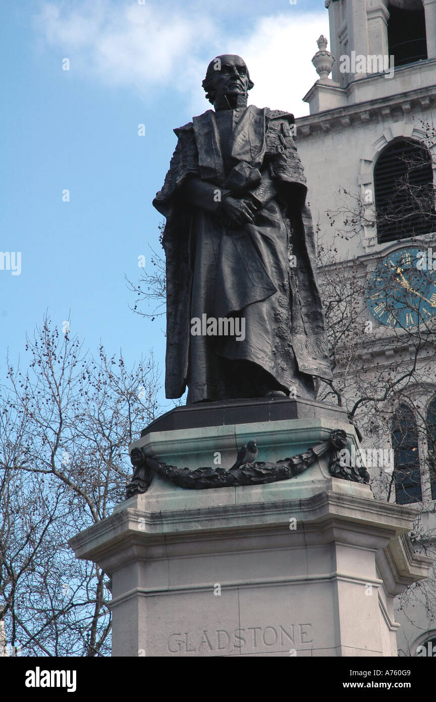 Gladstone statue london hi-res stock photography and images - Alamy