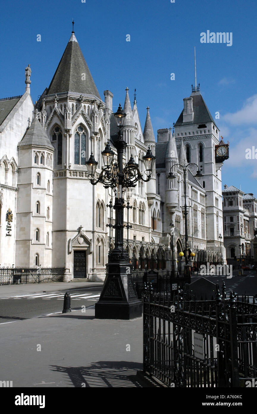 The law courts the strand hi-res stock photography and images - Alamy
