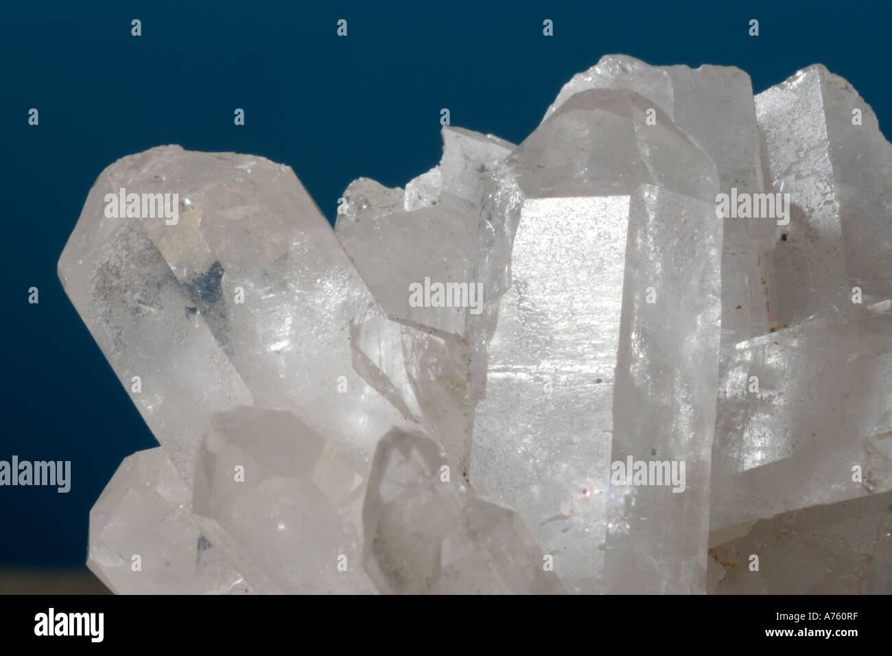 Quarz kristall hi-res stock photography and images - Alamy