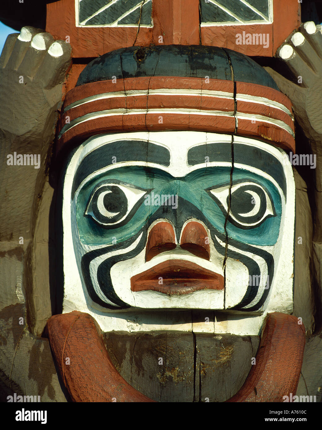 Totem pole Vancouver Island, Canada Stock Photo - Alamy