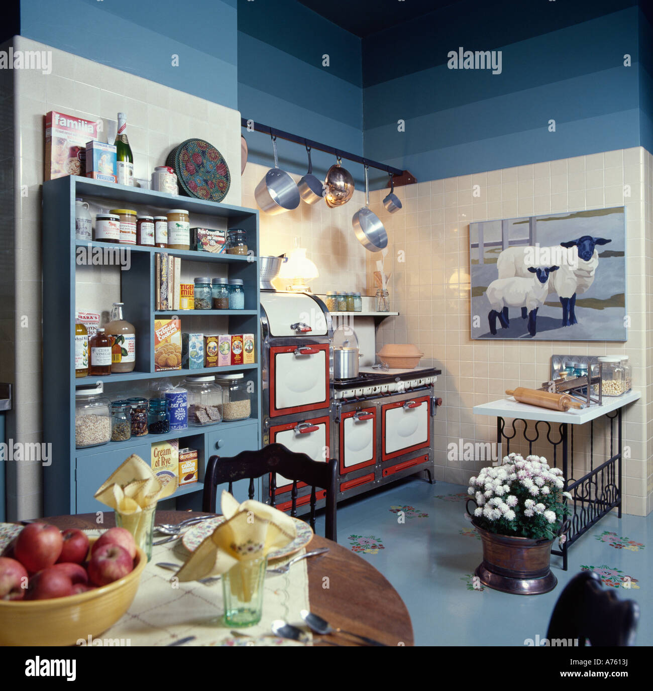 1980 house interiors hi-res stock photography and images - Alamy