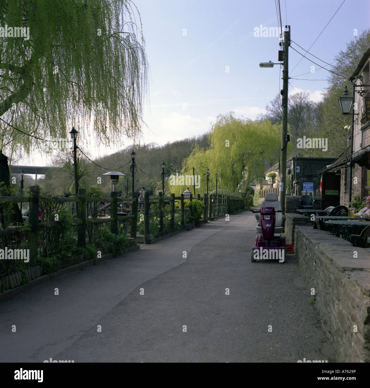 River Avon, Hanham Lock and Hanham Mills, Bristol, UK Stock Photo - Alamy