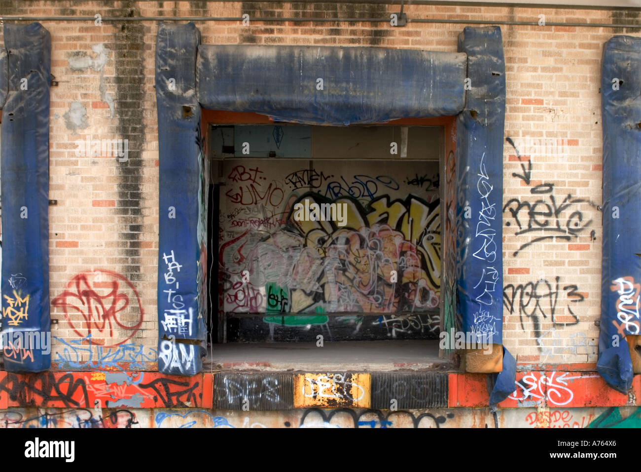 Wall painting loading dock open graffiti on loading dock at shipping ...