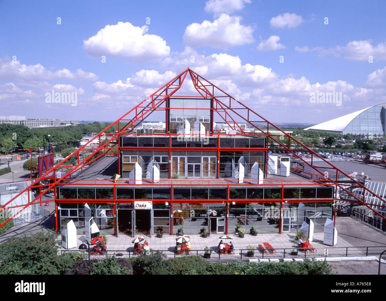 Xscape building hi-res stock photography and images - Alamy