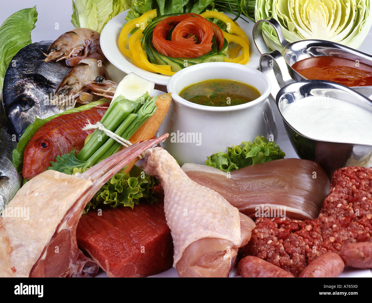 Chicken lamb beef pork fish hi-res stock photography and images - Alamy