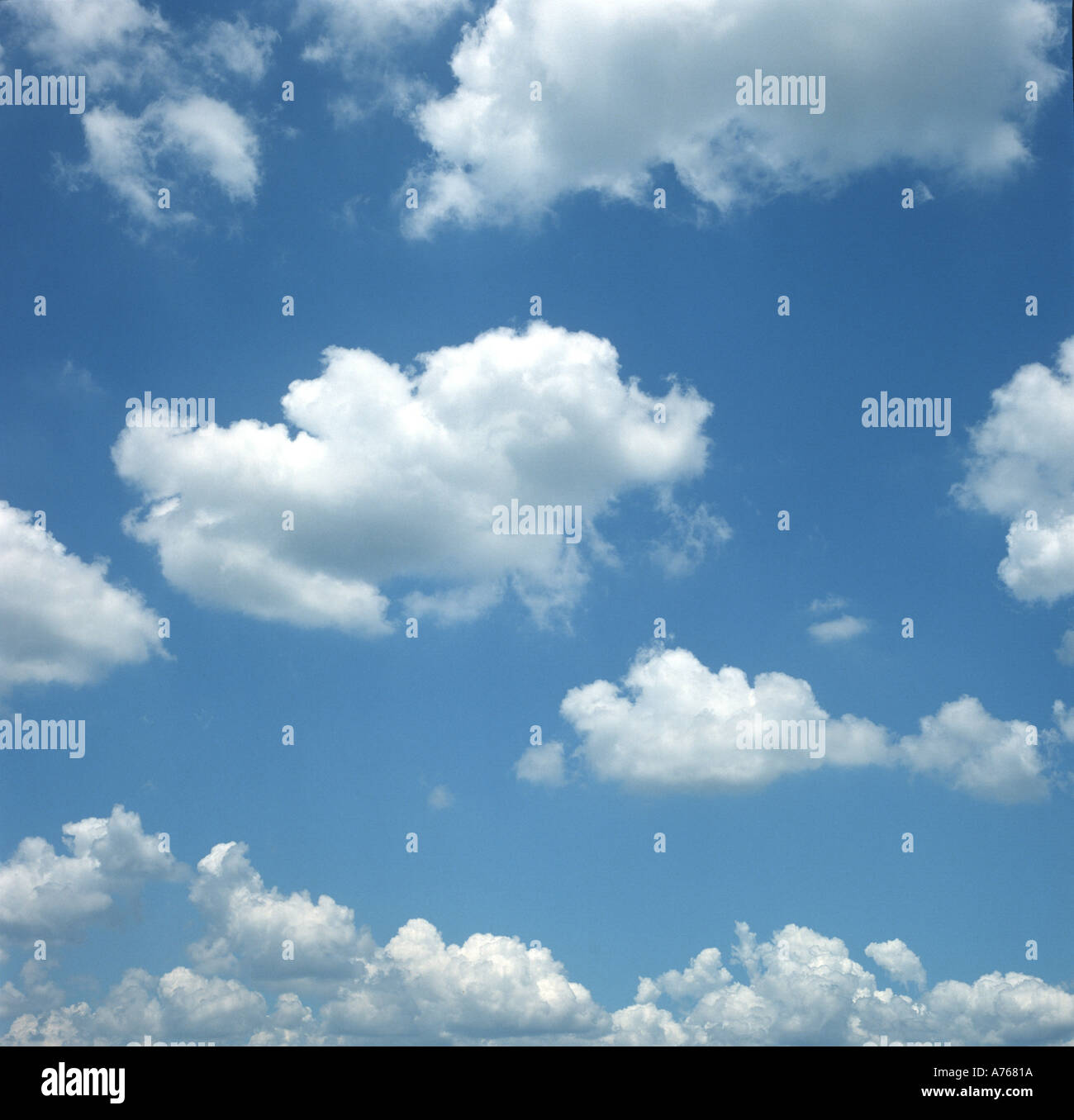 Fair weather cumulus clouds hi-res stock photography and images - Alamy