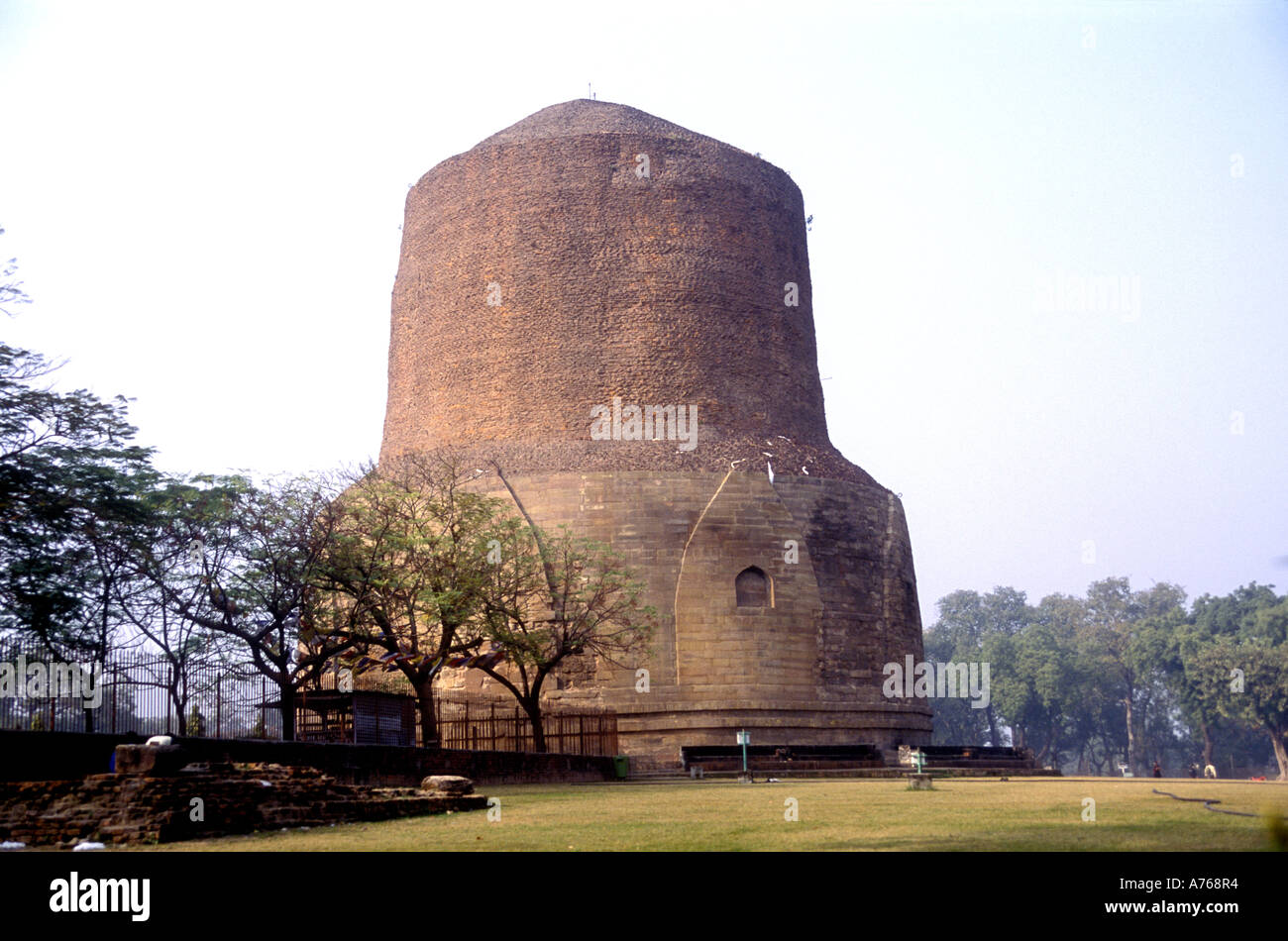 Dhakmekh Stupa where the Buddha delivered his first sermon in the Deer ...