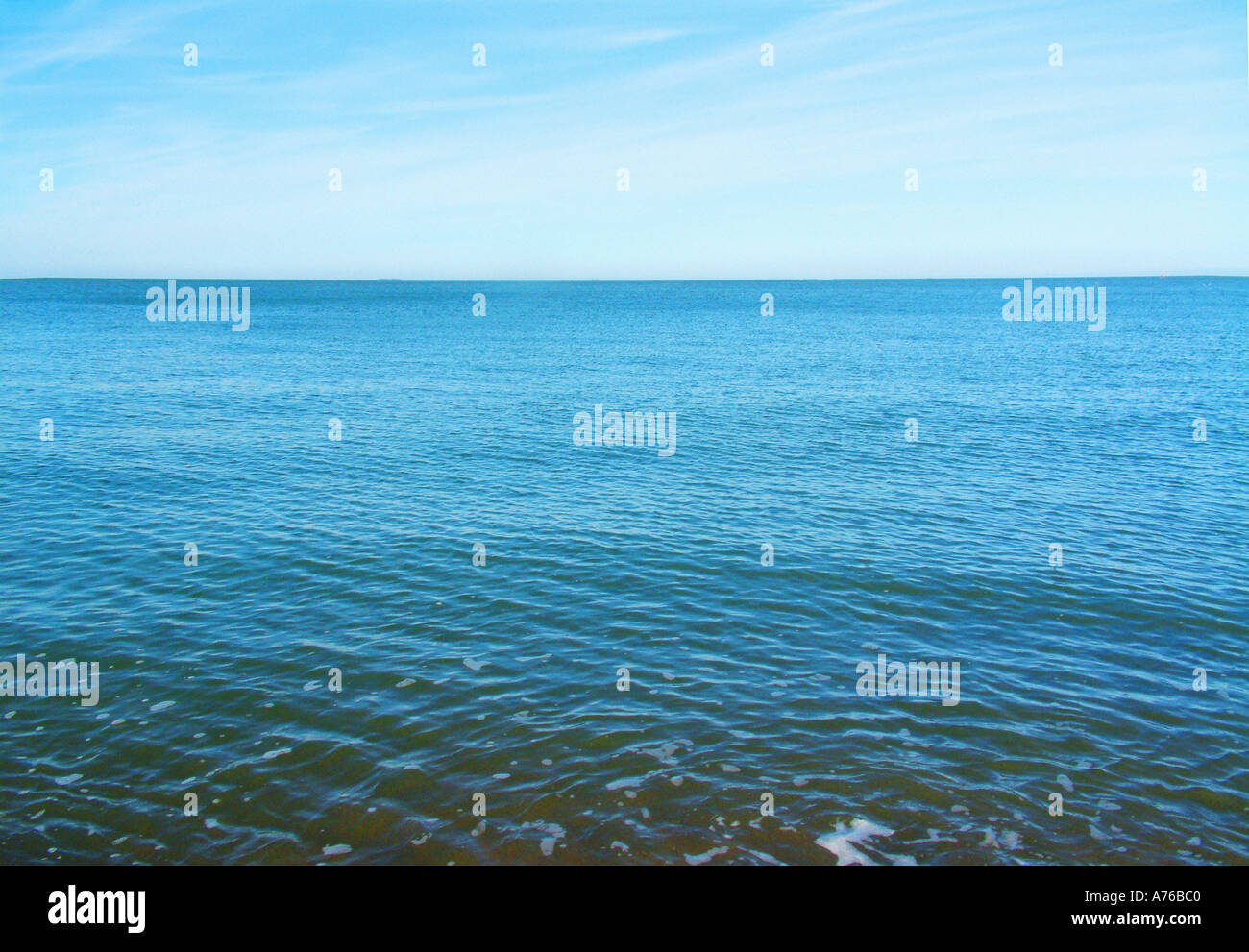 Peace and quiet by the sea hi-res stock photography and images - Alamy