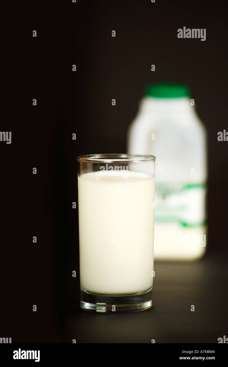 Milk carton glass hi-res stock photography and images - Alamy