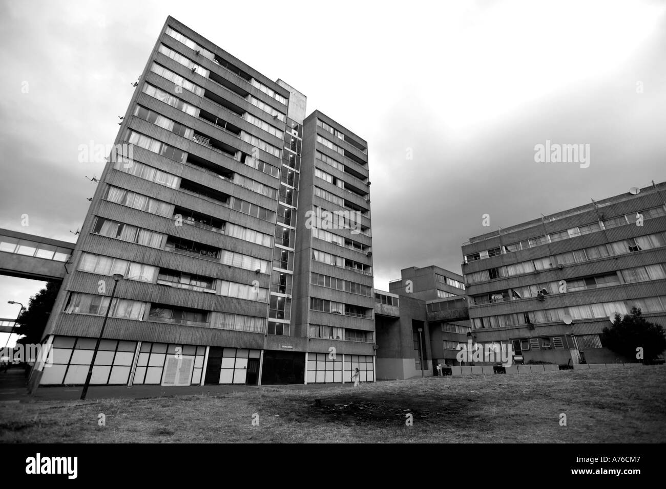 Council estate 1970s hi-res stock photography and images - Alamy