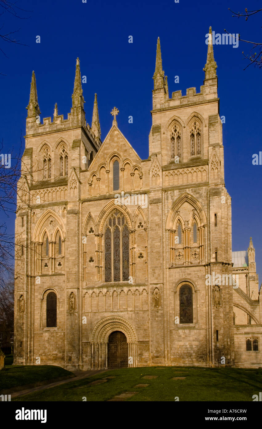 Selby Abbey Selby North Yorkshire UK Vertical photo Stock Photo - Alamy