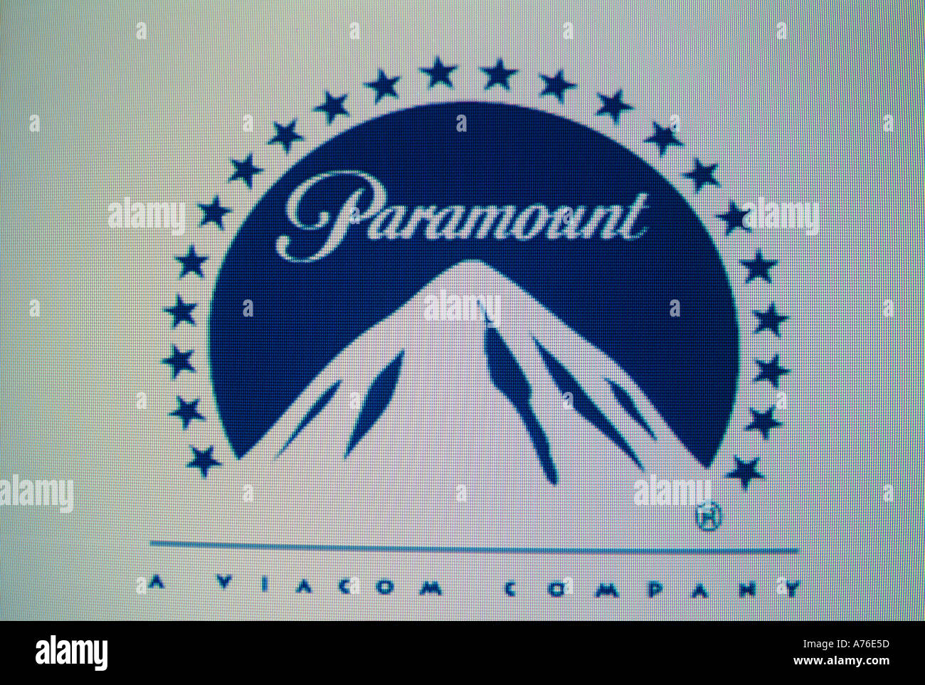 Paramount mountain logo hi-res stock photography and images - Alamy
