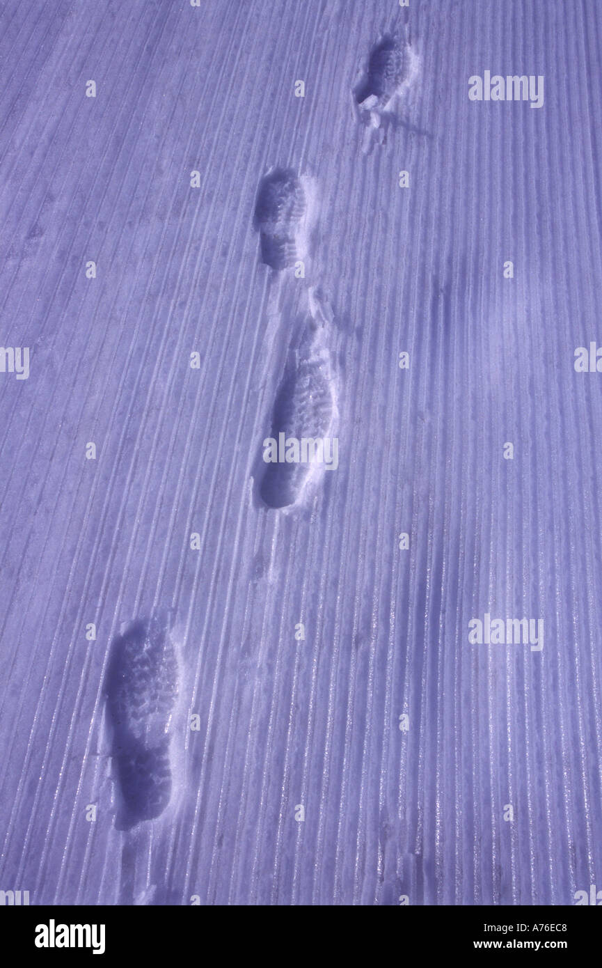 Footsteps into the past hi-res stock photography and images - Alamy