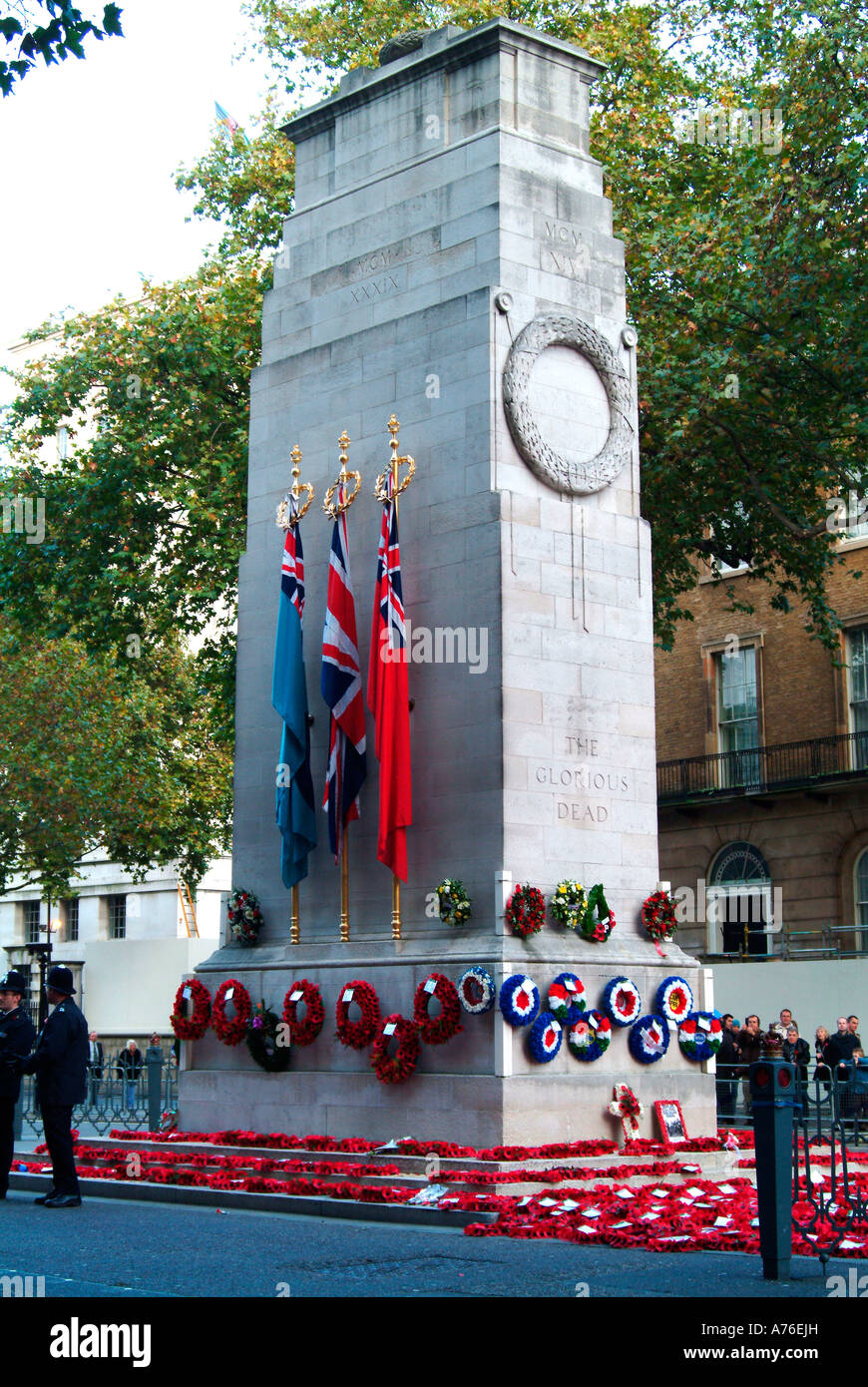 The Cenotaph with military flags on Remembrance Day 2006 in London ...