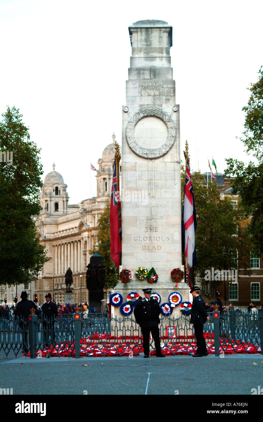 The Cenotaph with military flags on Remembrance Day 2006 in London ...