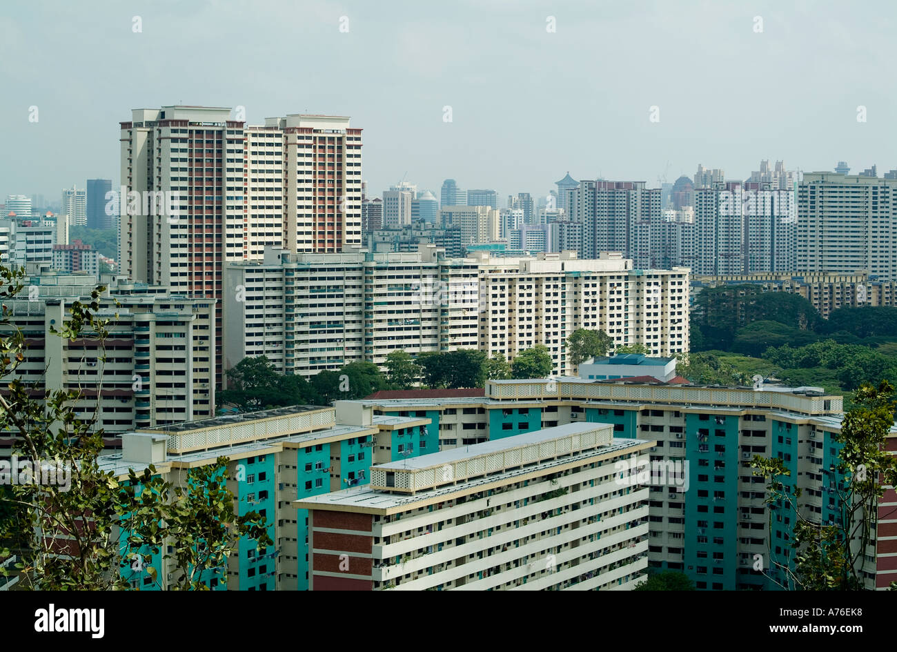 High rise apartments singapore hi-res stock photography and images - Alamy