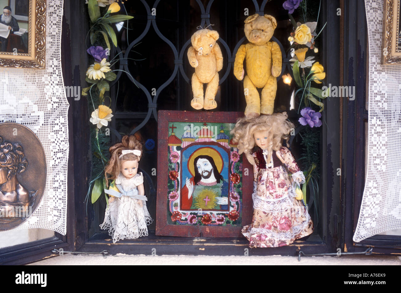 Dolls shop window display hi-res stock photography and images - Alamy