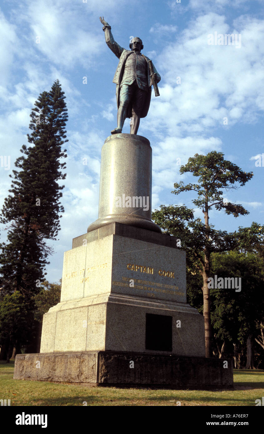 Australia New South Wales Capital City Sydney Captain James Cook Stock ...