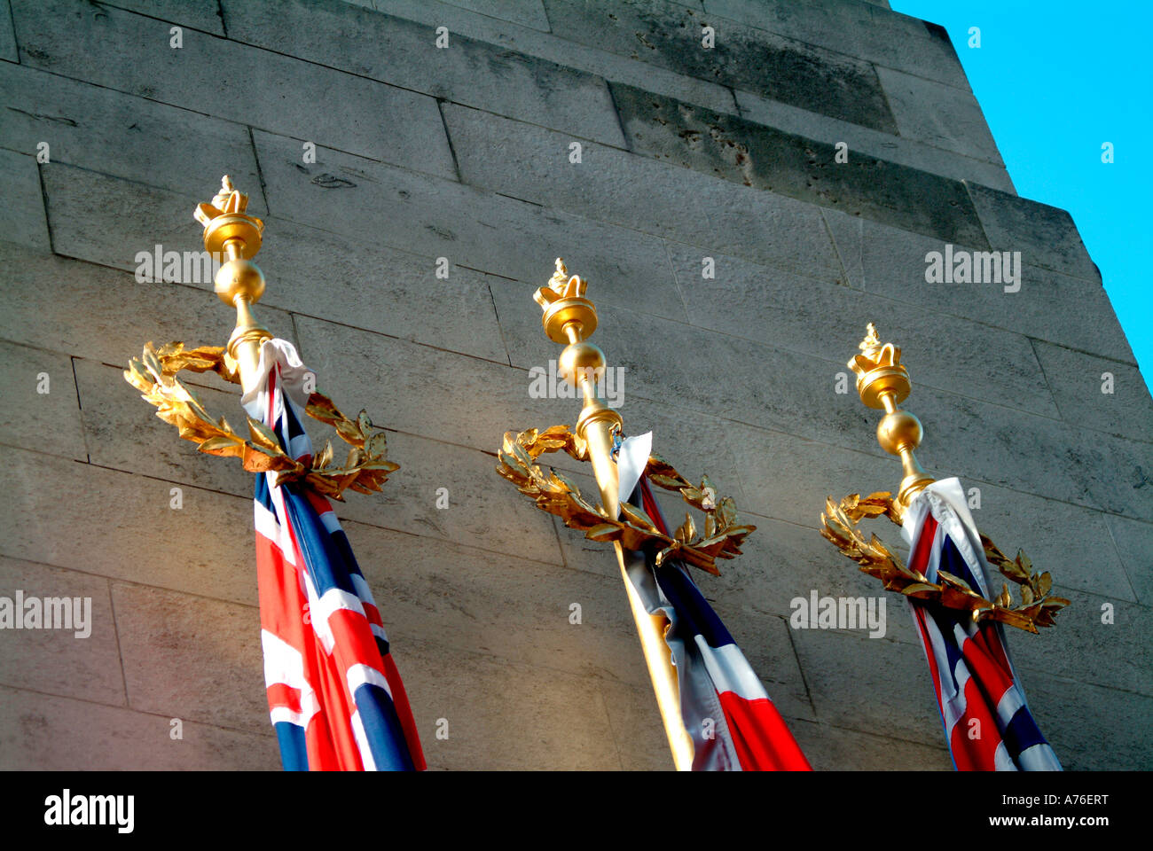The Cenotaph with military flags on Remembrance Day 2006 in London ...