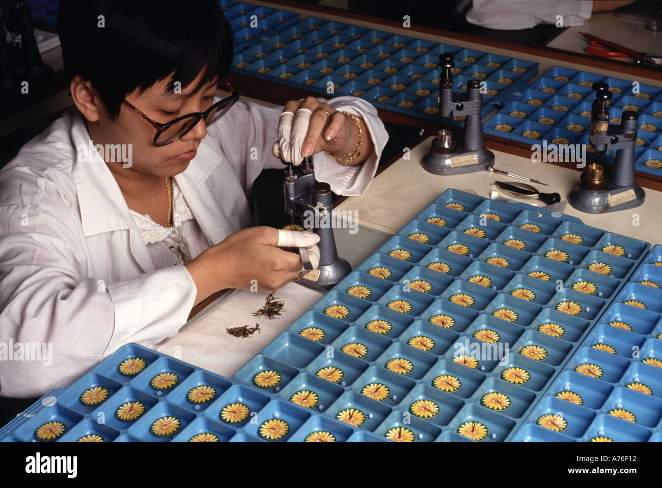 Watch factory hong kong hi-res stock photography and images - Alamy