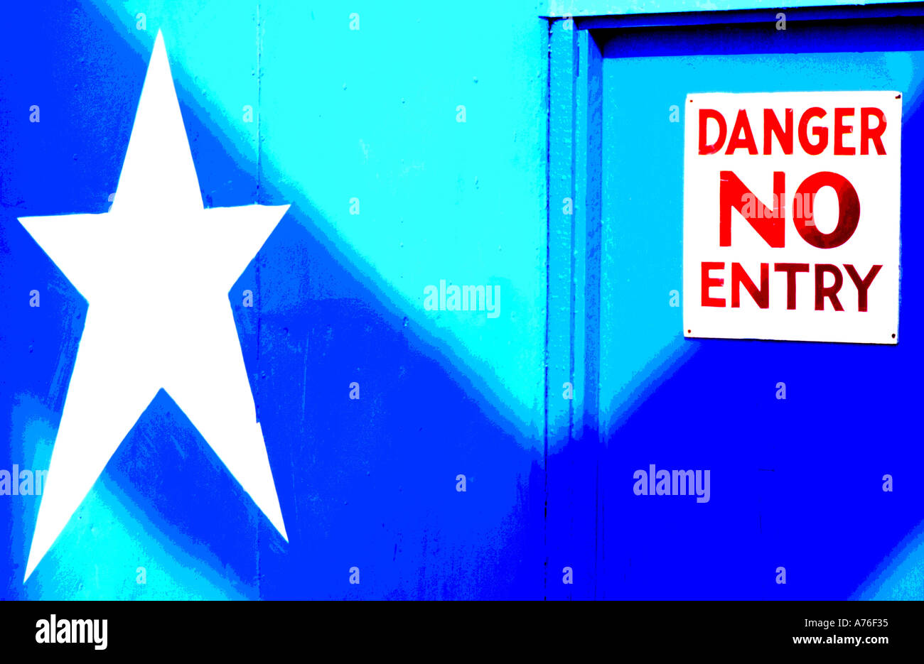 Star and No Entry sign Stock Photo - Alamy
