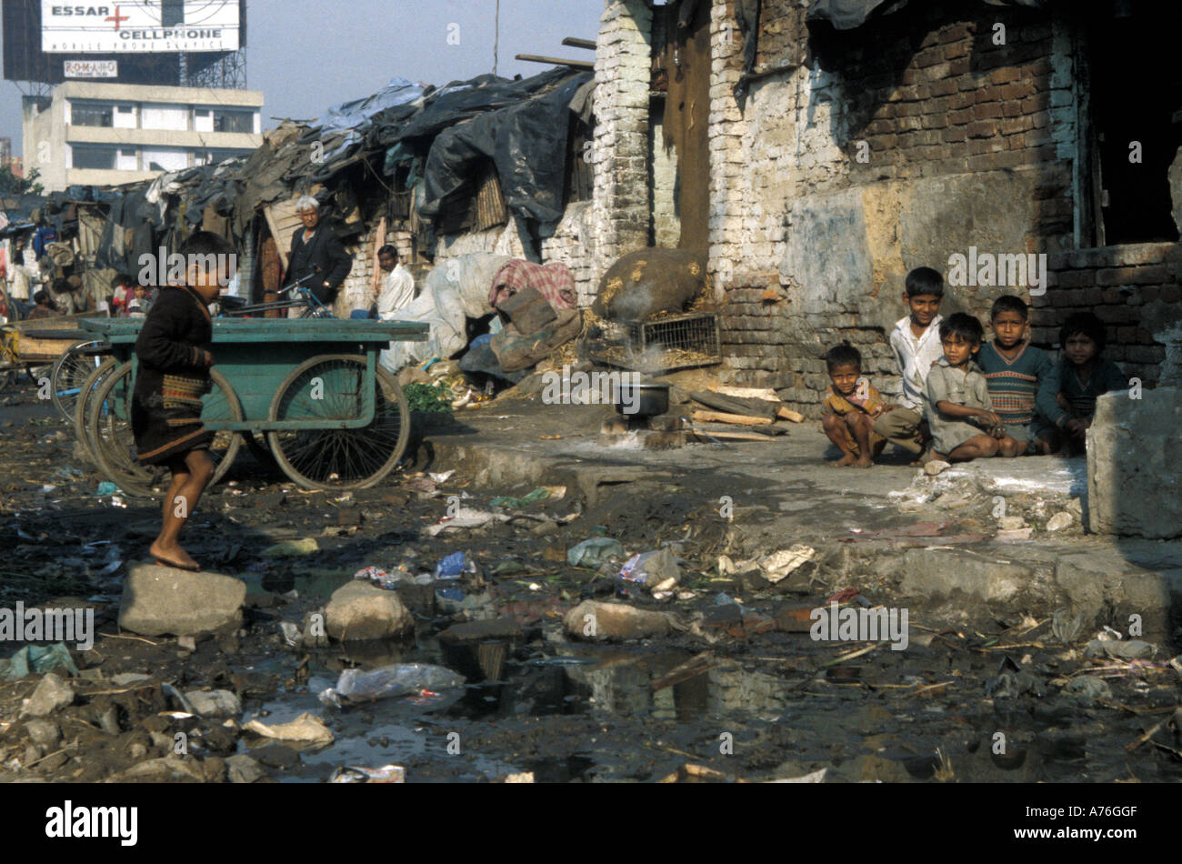 Poor Housing New Delhi Stock Photo - Alamy