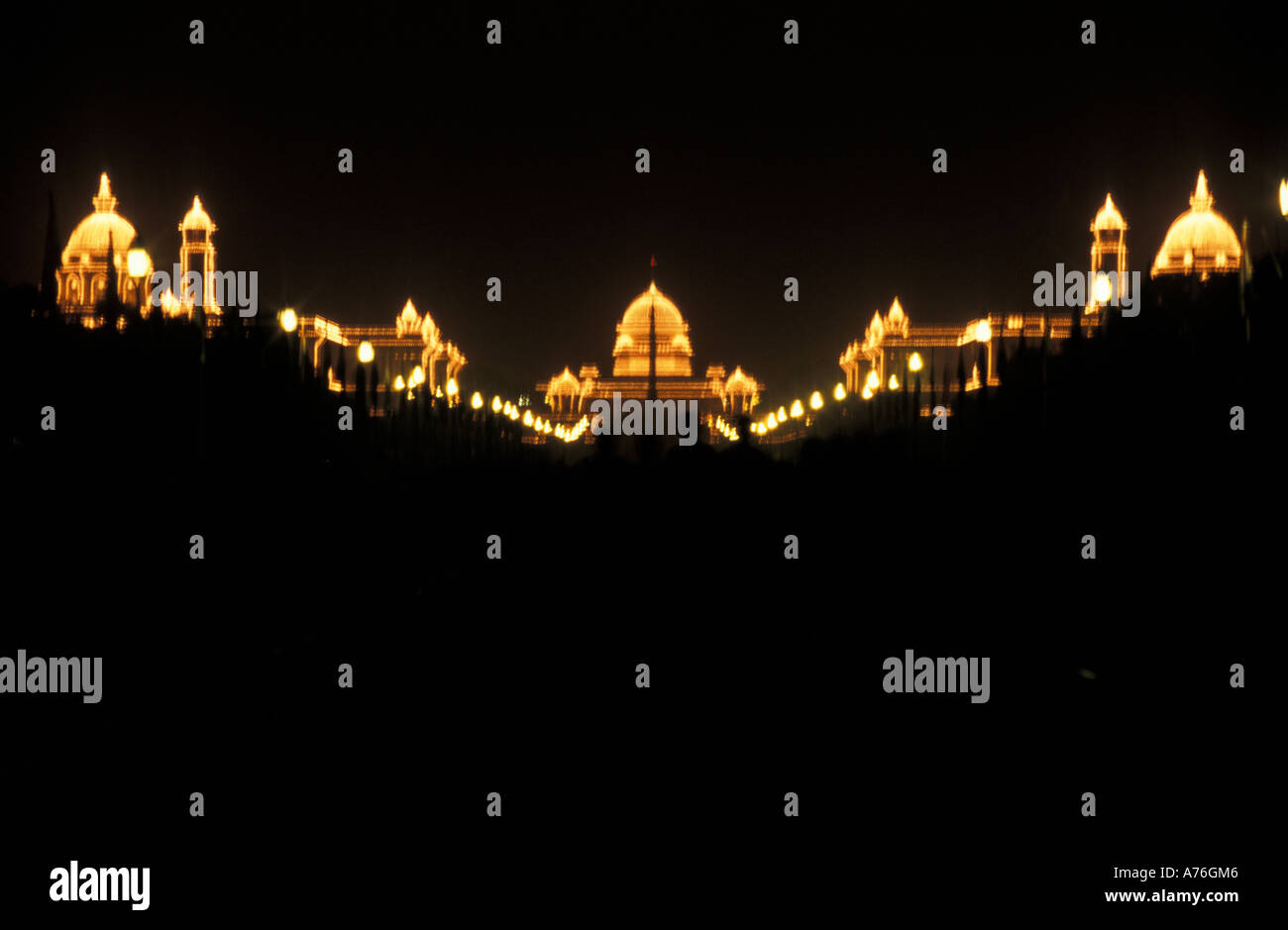 India New Delhi Night Scene Rashtrapati Bhavan and Secretariat Stock ...