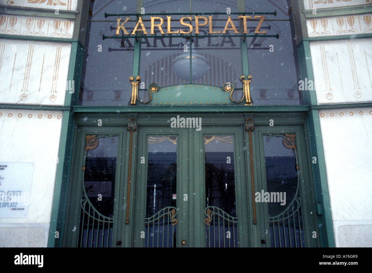 Karlsplatz Pavilion, Vienna Stock Photo - Alamy