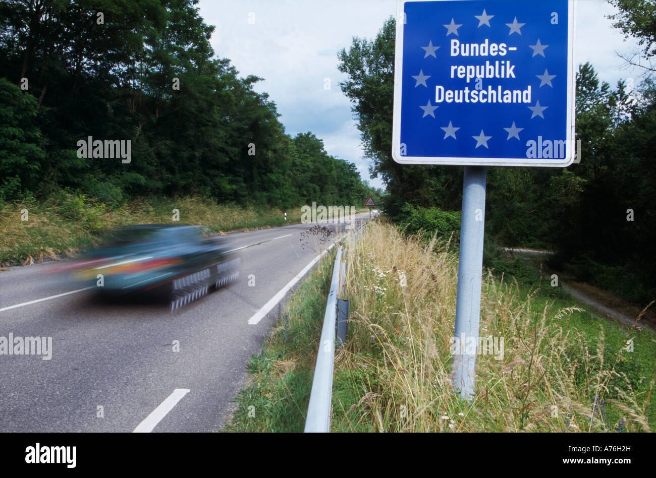 Frontier border hi-res stock photography and images - Alamy